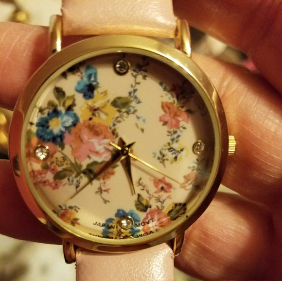 Geneva Platinum | Accessories | Lilac Flower Face Watch 4 Stones On ...